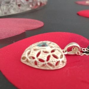 Avon | Jewelry | Vintage Avon Heart Necklace | Poshmark